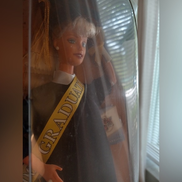 Barbie | Toys | Vintage Millenium Grad Barbie Nib | Poshmark